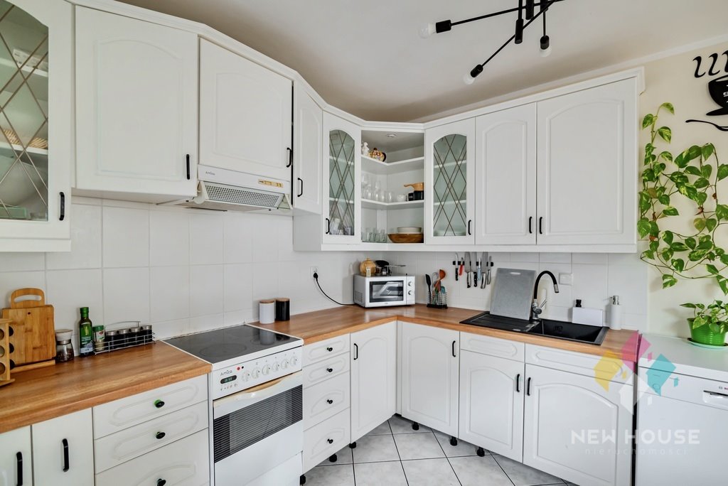 Sprzedam mieszkanie czteropokojowe : Ostróda , ulica Stefana ...