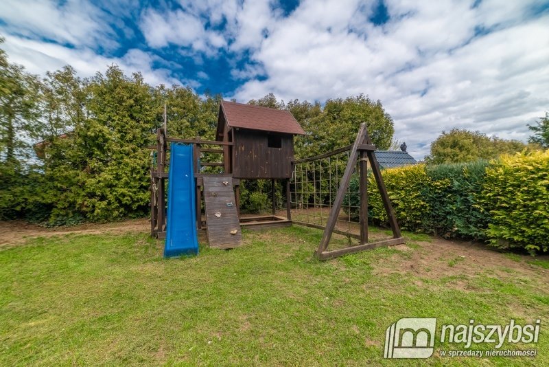 Sprzedam dom : Karsko Centrum , 180 m2, 1500000 PLN, 6 pokoi - Domiporta.pl