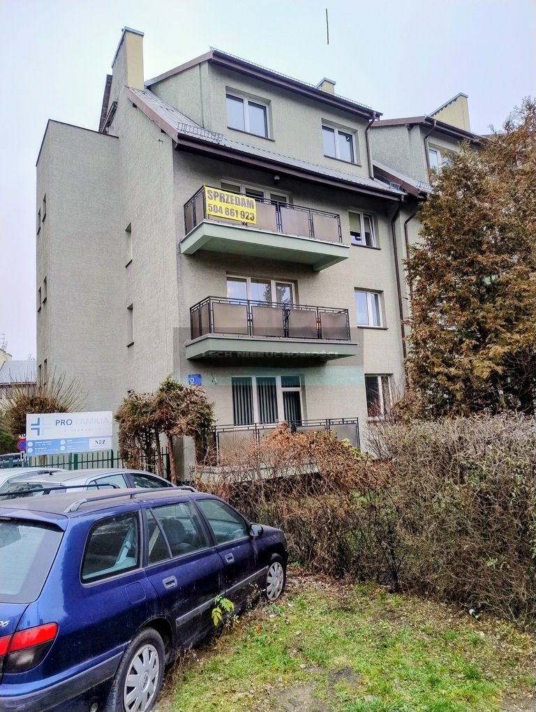 Sprzedam mieszkanie czteropokojowe : Warszawa Mokotów , ulica Bartycka ...