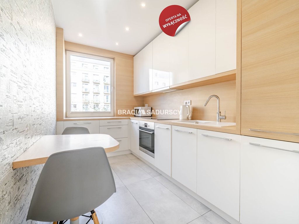 Wynajmę mieszkanie dwupokojowe: Kraków Nowa Huta , ulica os. Zgody, 49 ...