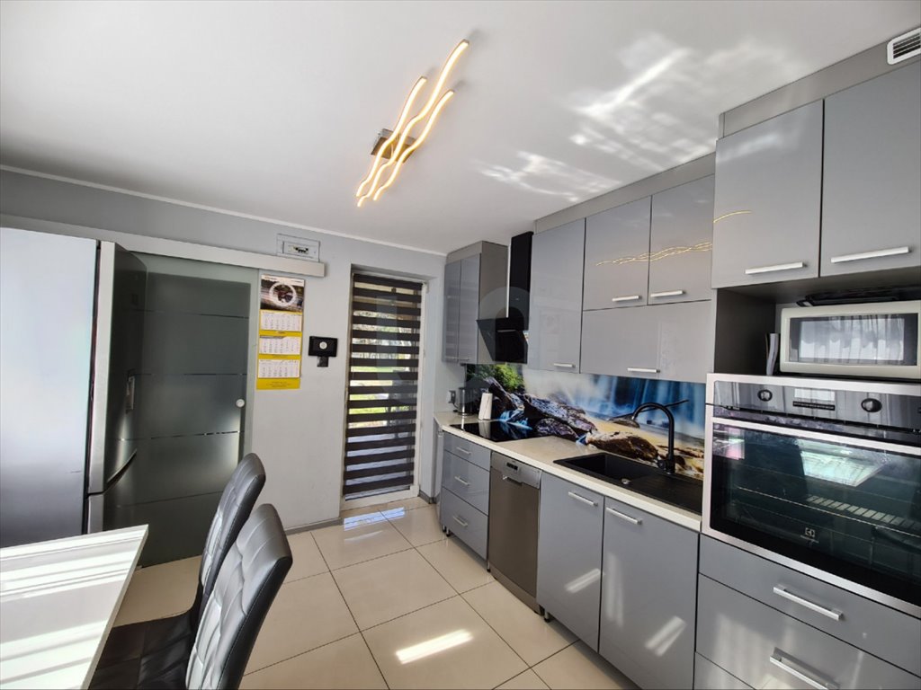 Sprzedam dom : Przyrów , 253 m2, 529000 PLN, 5 pokoi - Domiporta.pl